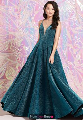 Studio 17 Prom Dresses